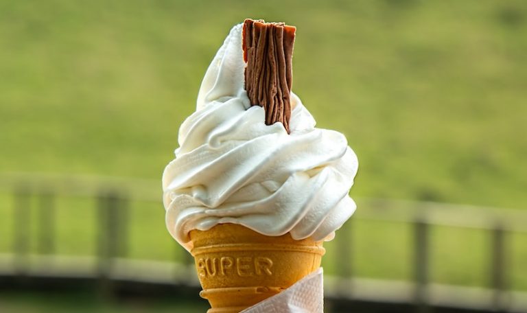 History of Ice Cream: From Shaved Ice to King of Dessert - ManyEats